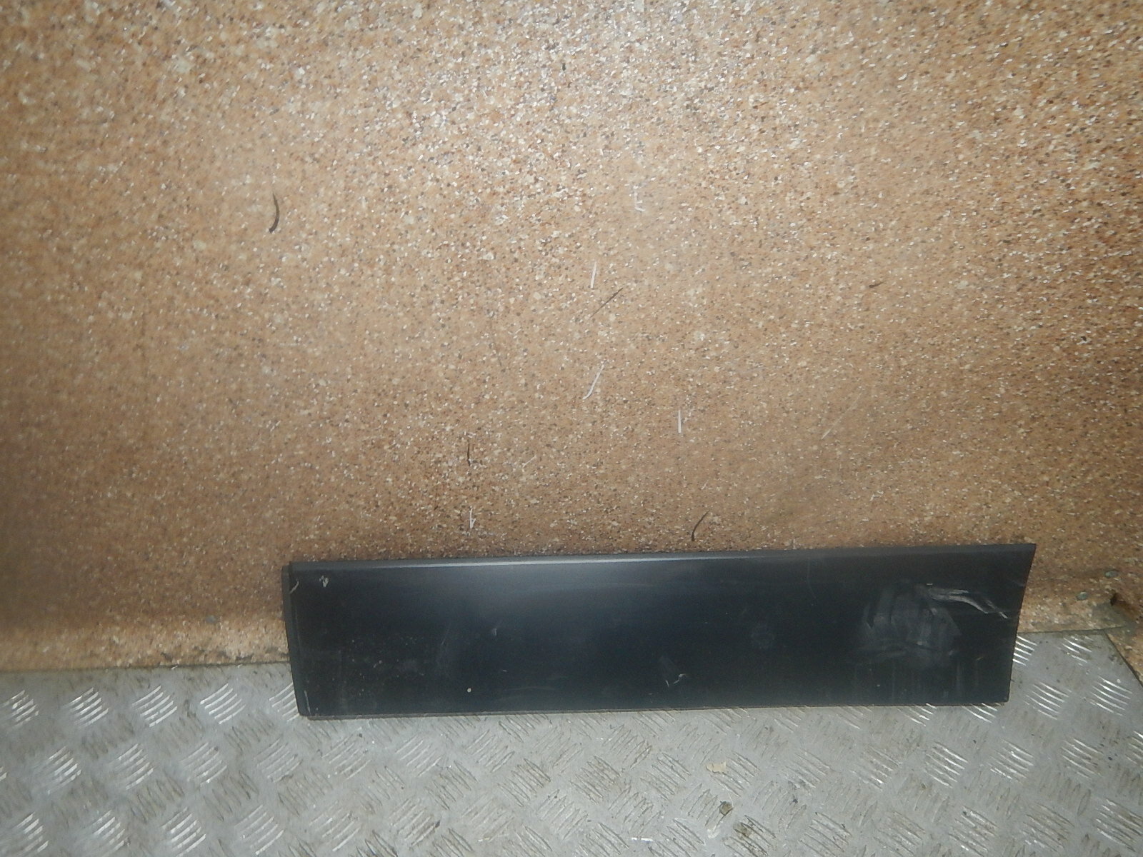 Б/У Молдинг двери задней левой, Suzuki (Сузуки)-SX4 (14-) SUZUKI SX4 (14-) Царапины. 305983 SUZUKI арт. 7754161M0