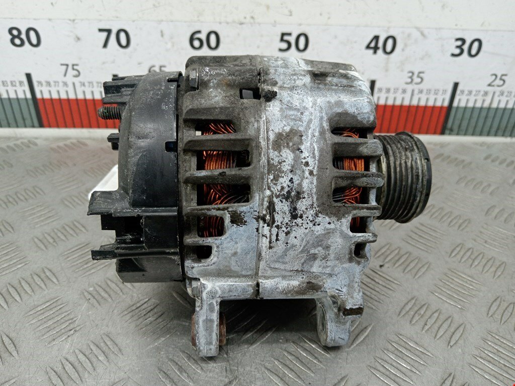 Генератор Volkswagen Transporter (T5) 03L903023F арт. 2235641