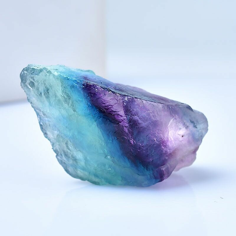 Многоцветный флюорит натуральный 3-5 см, камень гармонии и баланса для медитации, декора и подарка, радужный кристалл для успокоения и креативности