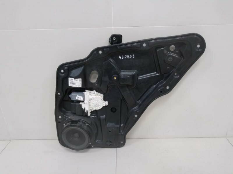 Стеклоподъемник электр. задний правый Volkswagen Tiguan 5N2 2011-2016 кат.номер: 5N0839462A 5N0959704D