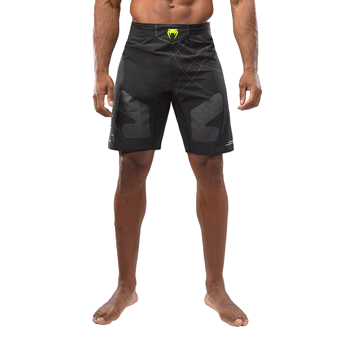 Шорты спортивные