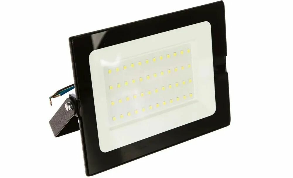 Светодиодный прожектор DEMMAX LFL-105 50W 3500Lm 6500k