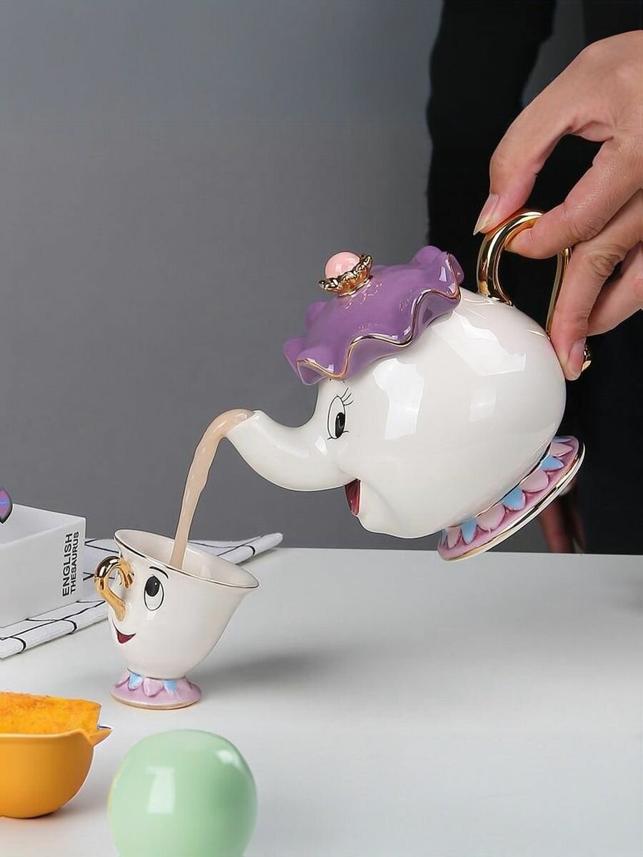 Кружка, заварочный чайник, чайный поднос, чайный сервиз, диснеевская "Красавица и чудовище", напечатанная на сусальном золоте