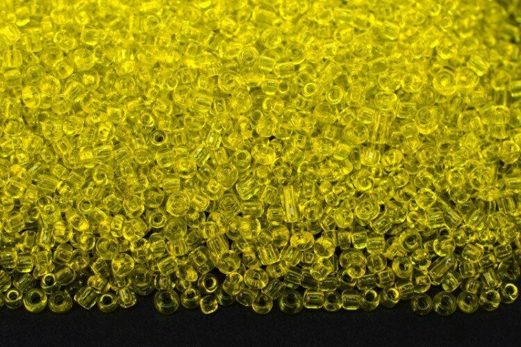 Бисер китайский круглый размер 12/0, цвет 0010 желтый прозрачный, 450г