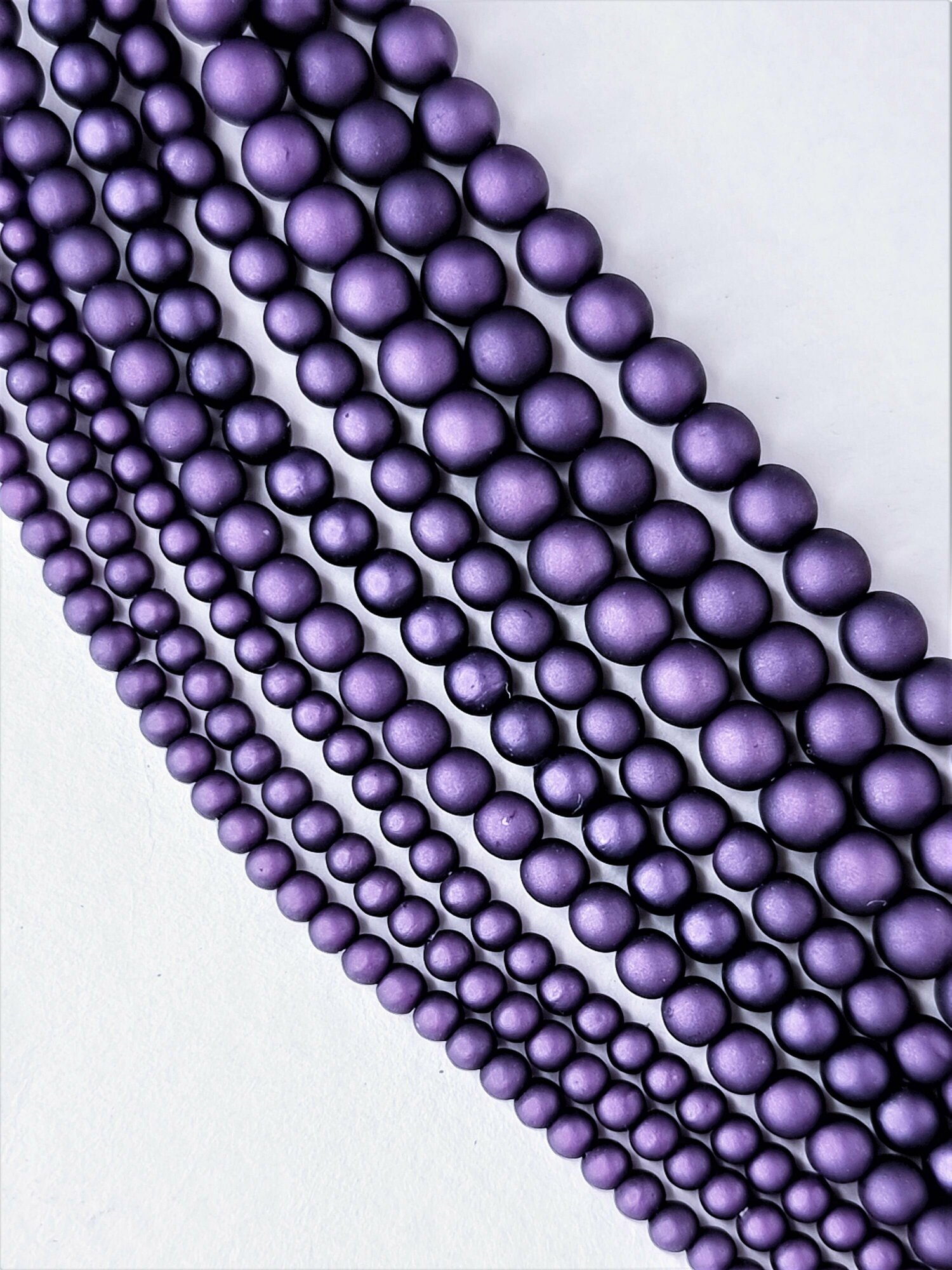 Жемчуг керамический Чехия. 2,3,4мм. Фиолетовый матовый. 210шт.