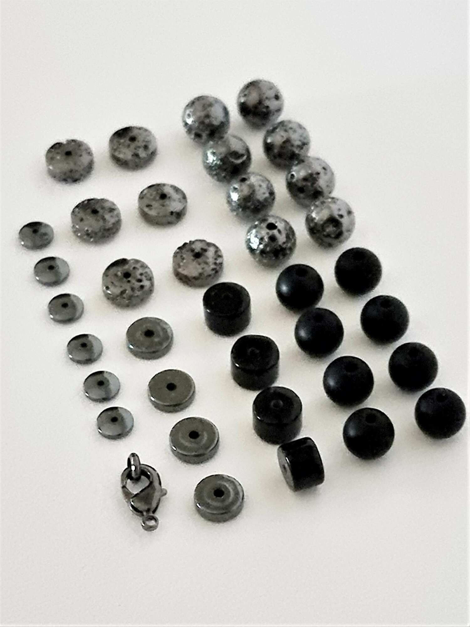 Набор бусин "Лава, Шунгит, Агат". Черный. 37шт.