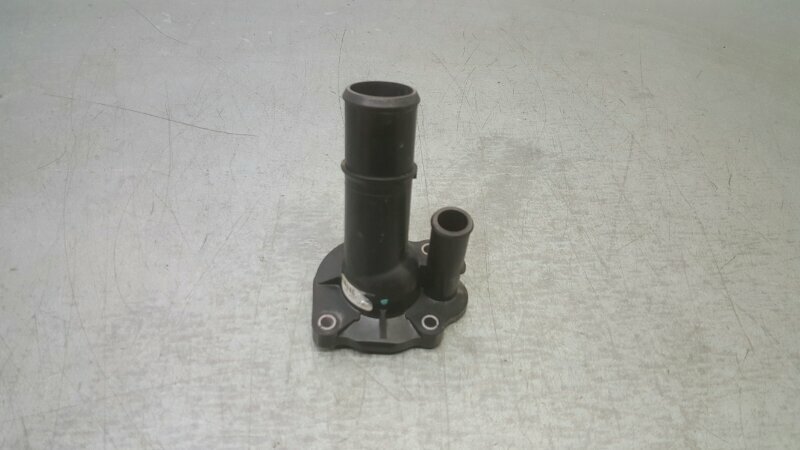 Крышка термостата Ford Focus CB4 A0DA 2004-2008 4M5G-FC LF52