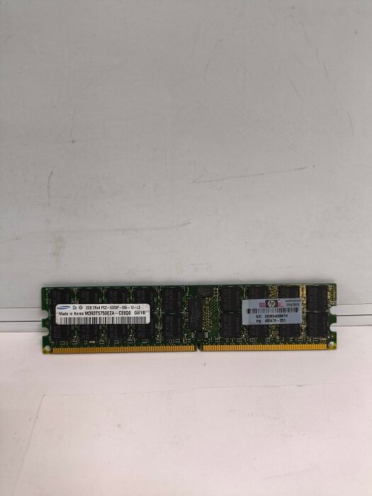 Оперативная память для серверных плат Samsung 2Gb PC2-5300P M393T5750EZA