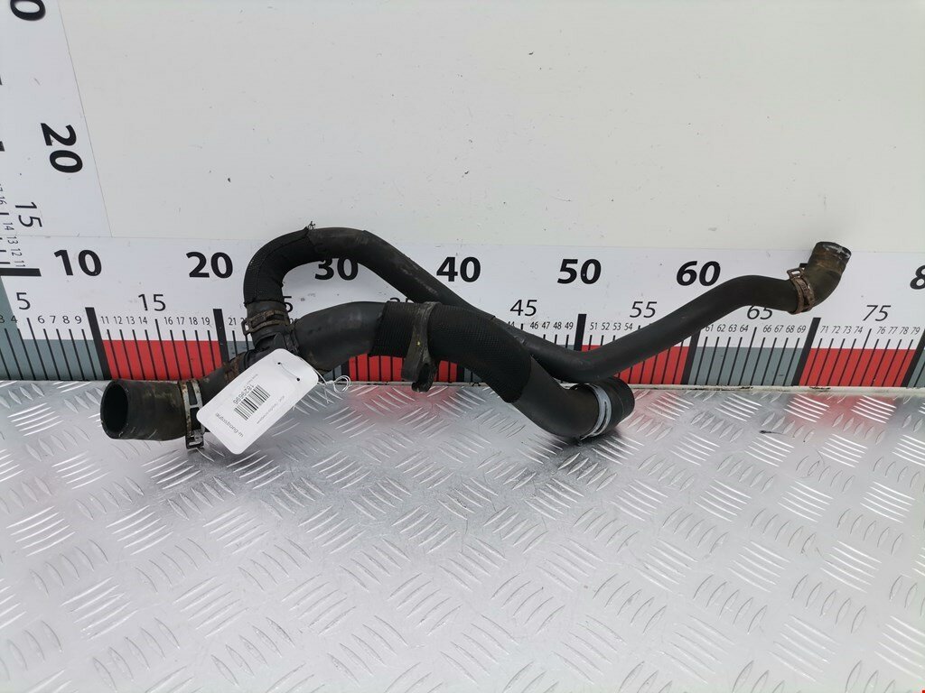 Патрубок охлаждения Skoda Rapid 1 6R0122157L арт. 1829696
