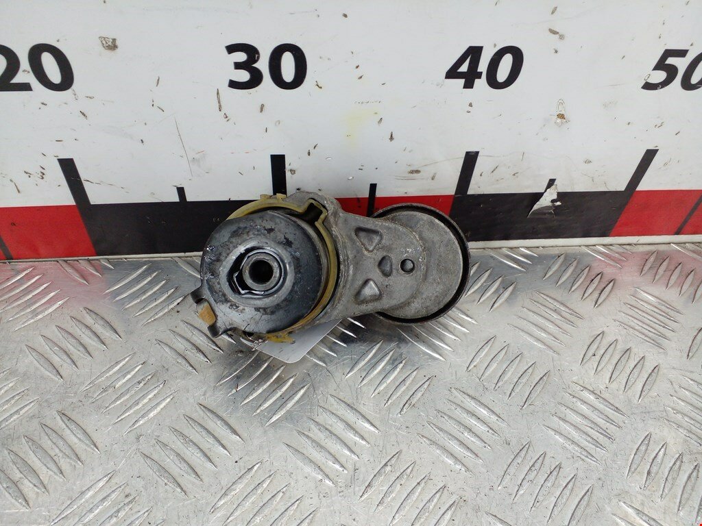 Натяжитель ремня генератора (приводного поликлинового ремня Fiat Stilo (192) 71776924 арт. 1539131