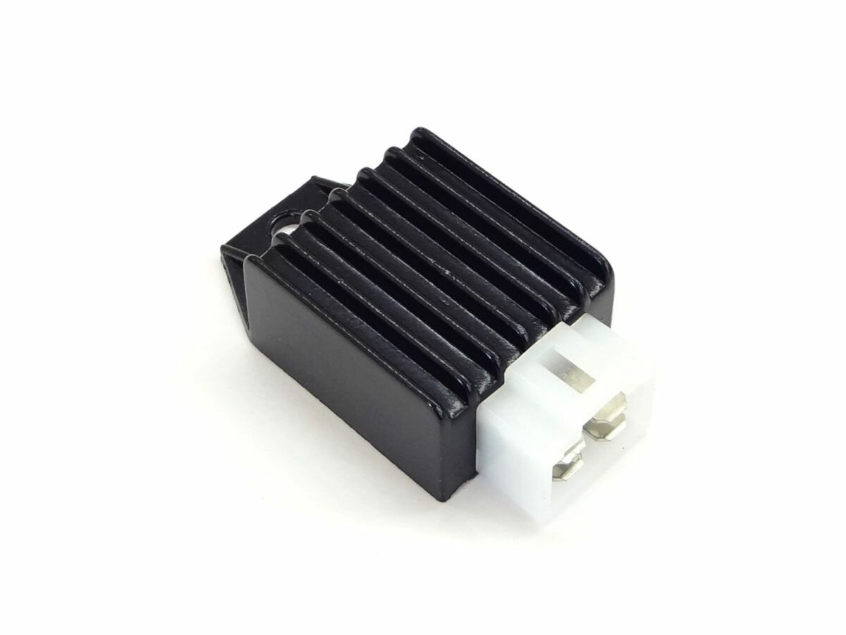 Регулятор напряжения, для скутера Honda Dio, черный, фишка 4 контакта