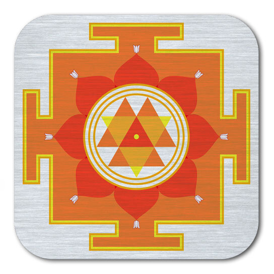 YAN103 дурга янтра (металл, цветная печать, размер 5,2*5,2 см.), 1 шт.