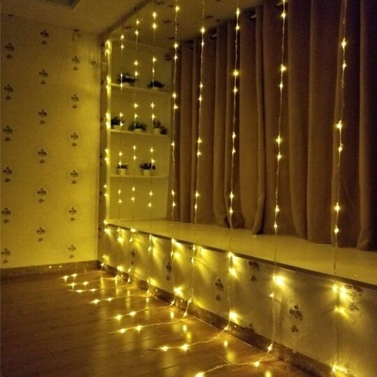Гирлянда Водопад (бегущие огни). Размер, 3х3 м. Цвет свечения: Белый теплый. 220В. IP65