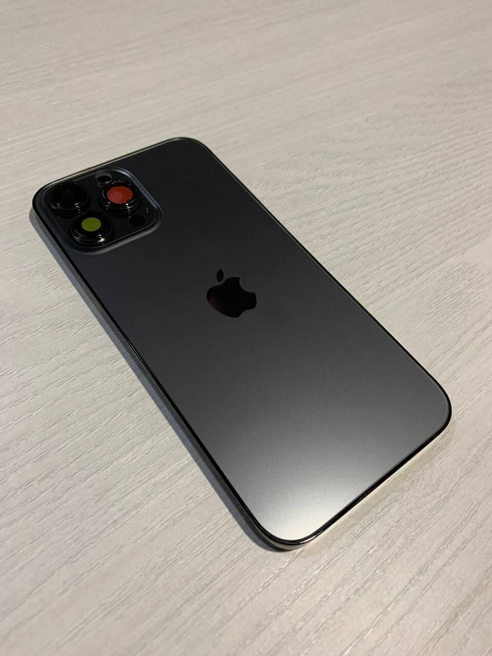 Корпус для IPhone 13 Pro Max чёрный (GRAPHITE), комплект кнопок, сим-лоток — фото 1