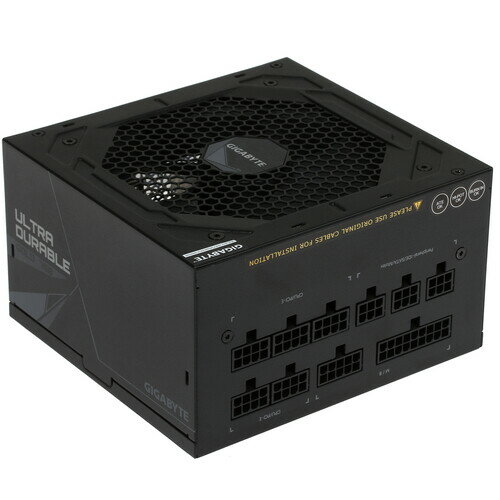 Блок питания GIGABYTE UD750GM