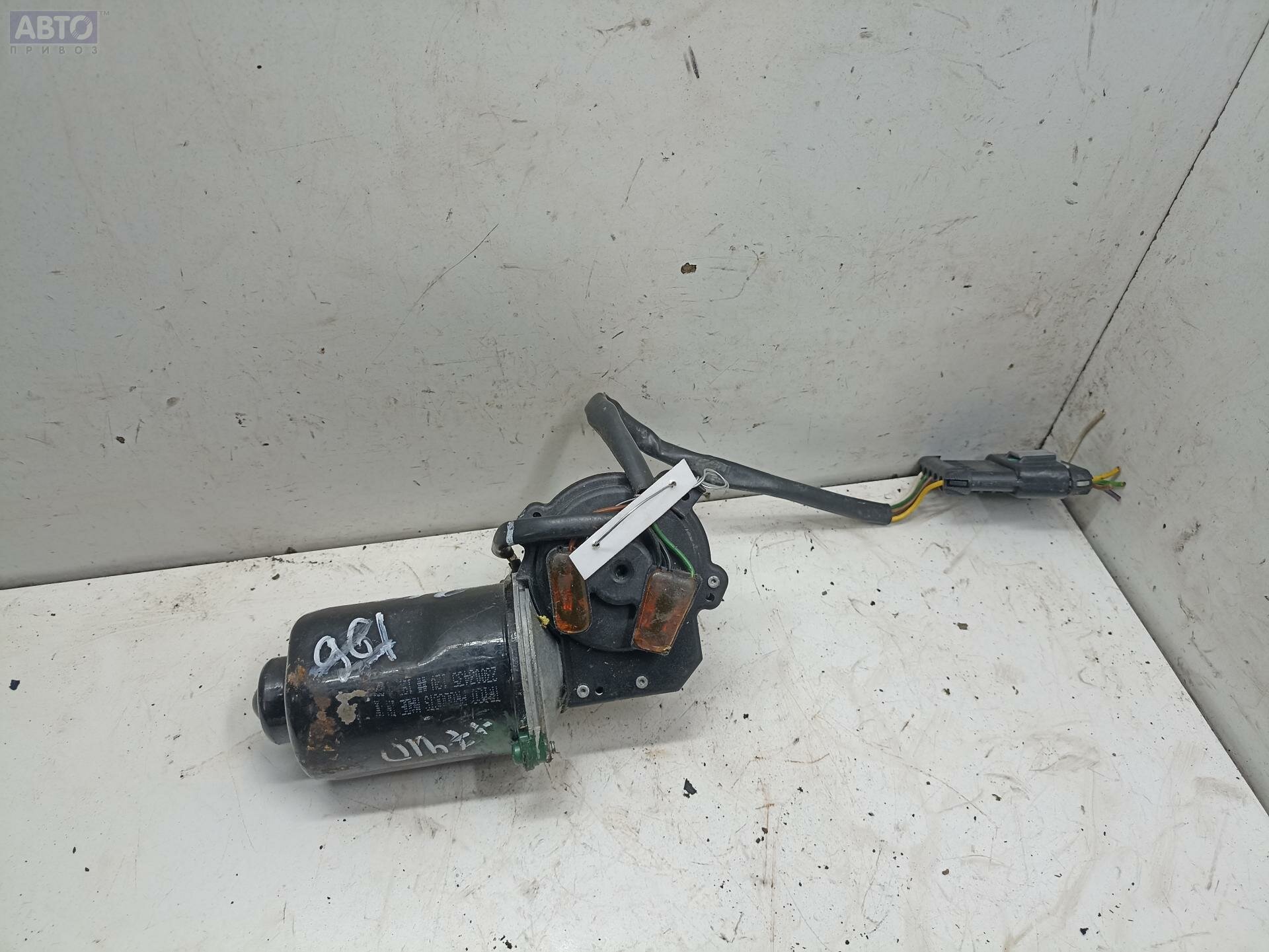 Двигатель стеклоочистителя переднего (моторчик дворников) Opel Meriva A (2003-2010)