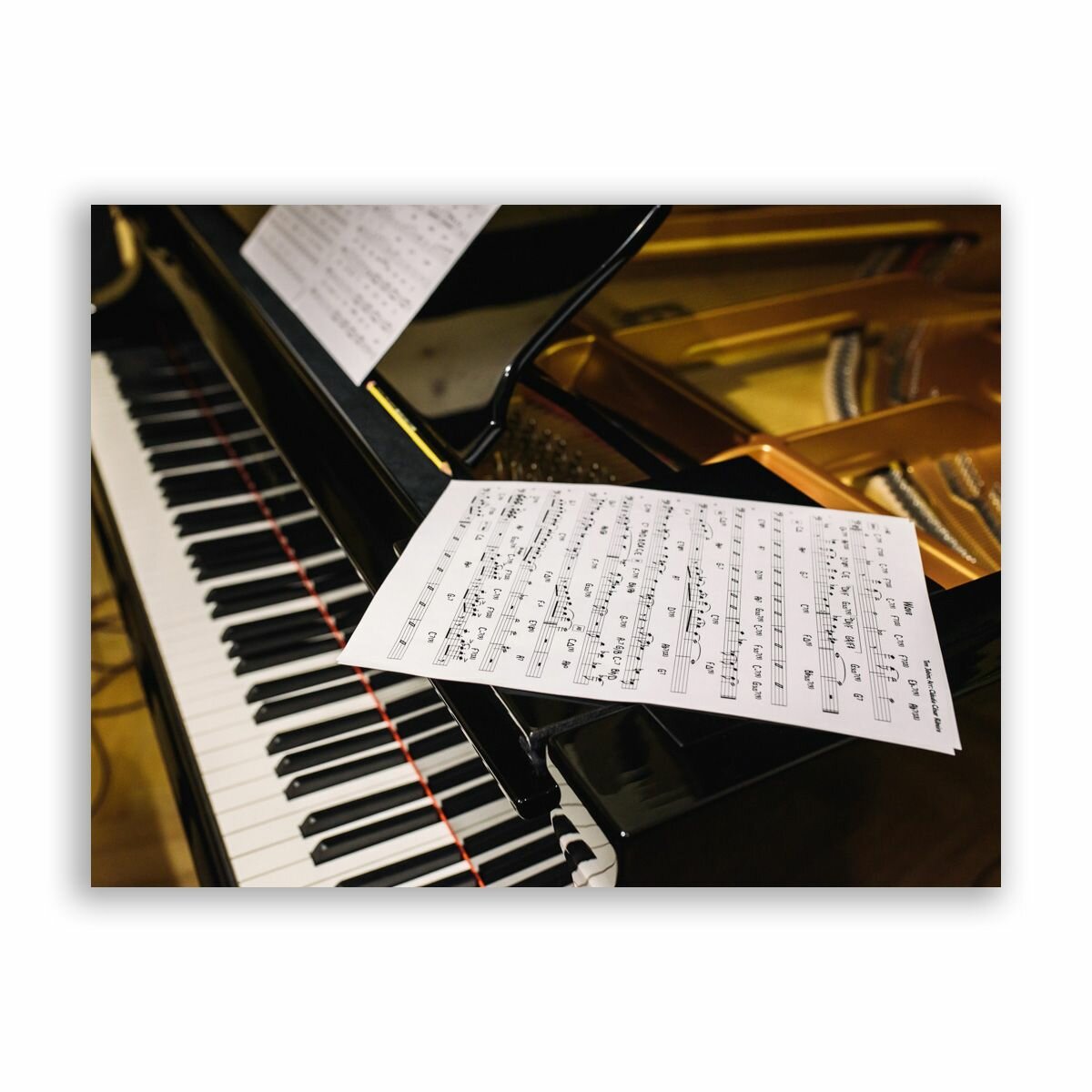 Постер, плакат на бумаге / Фортепиано / Размер 30 x 40 см