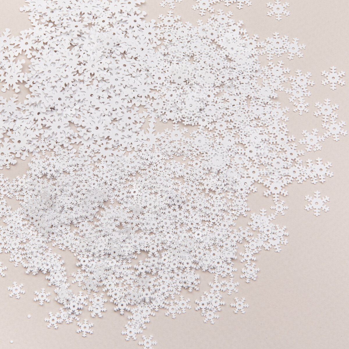 Zlatka Набор пайеток ZFAS-150103-BH39 7,10,13 мм 15 г №01 снежинки под перламутр св. св. розовый