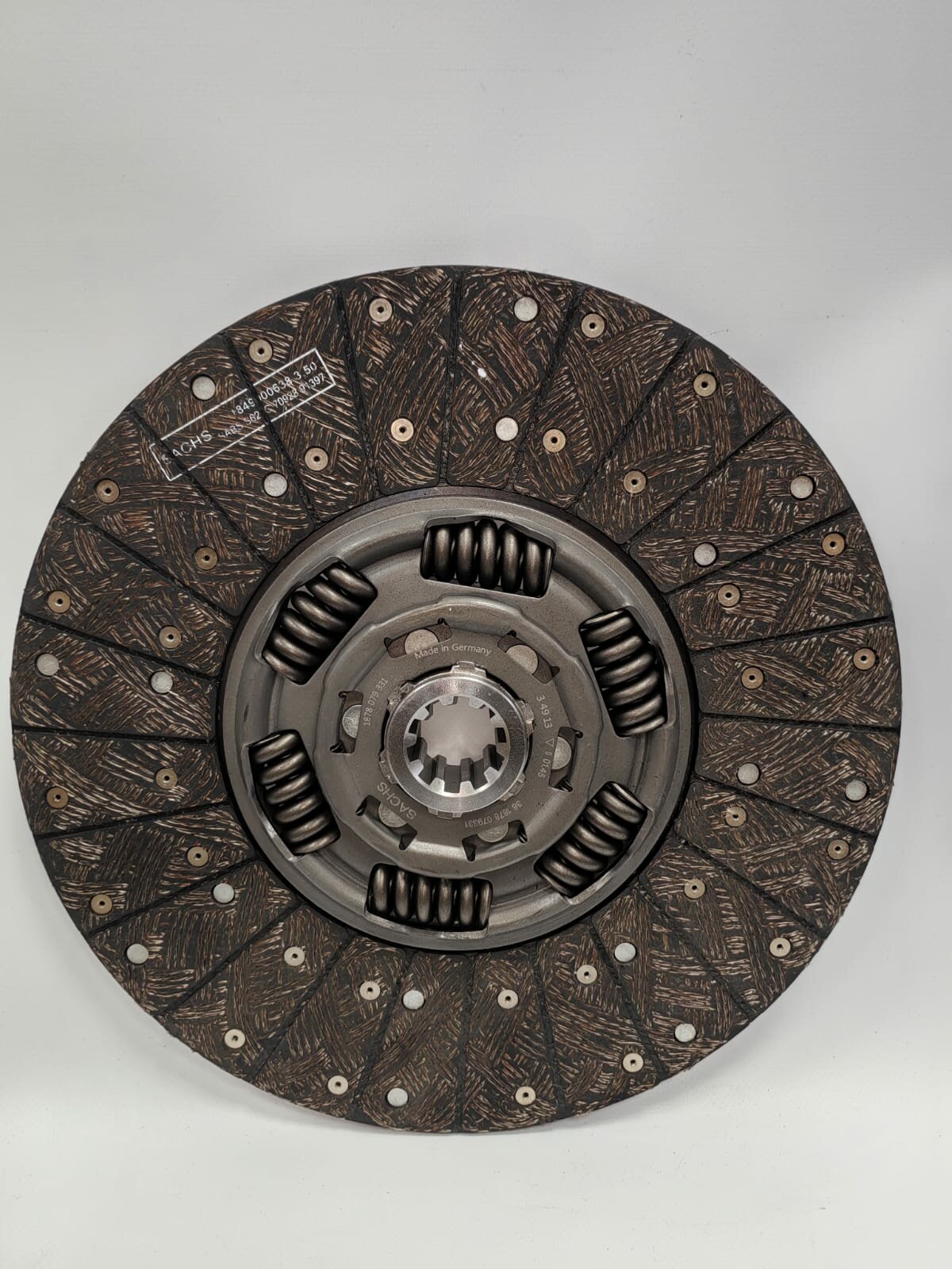 Диск сцепления дв. CUMMINS 3.8 (SACHS)