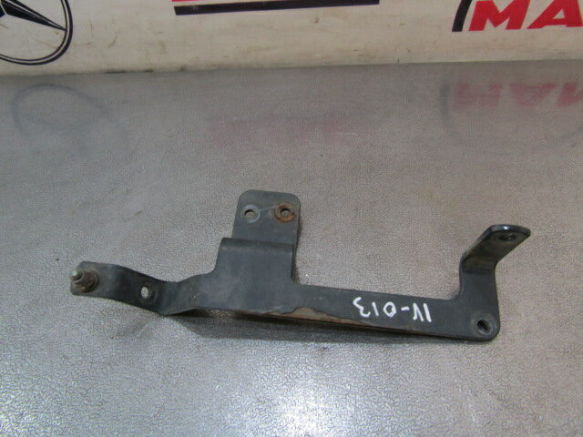 Кронштейн трубок системы охлаждения Iveco Stralis