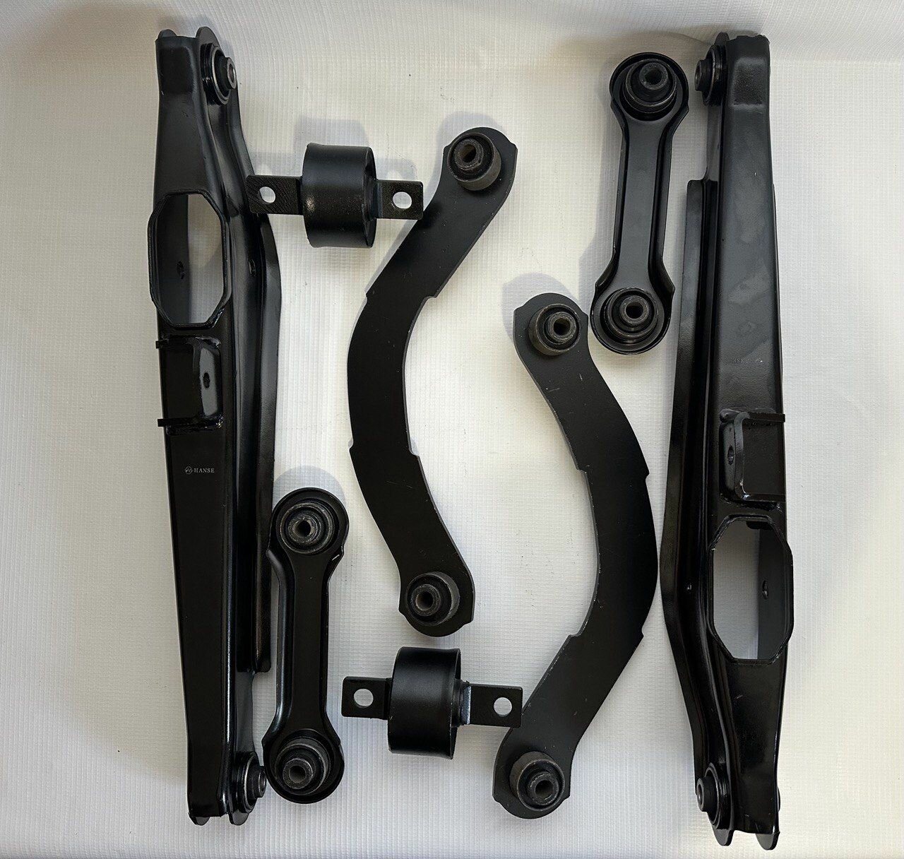 Все рычаги задней подвески митсубиси ланцер 10 Mitsubishi Lancer 10 с салейнтблоками продольных рычагов левый правый верх низ комплект 6 шт.