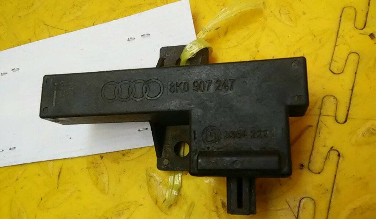 Антенна A6 (C7,4G) Audi 8K0907247