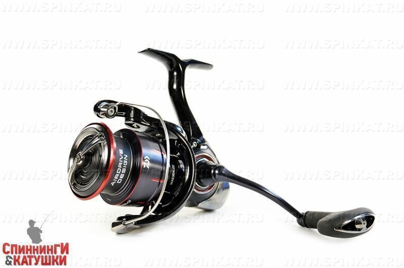 Безынерционная катушка Daiwa 23 Fuego LT 3000-C 205 грамм