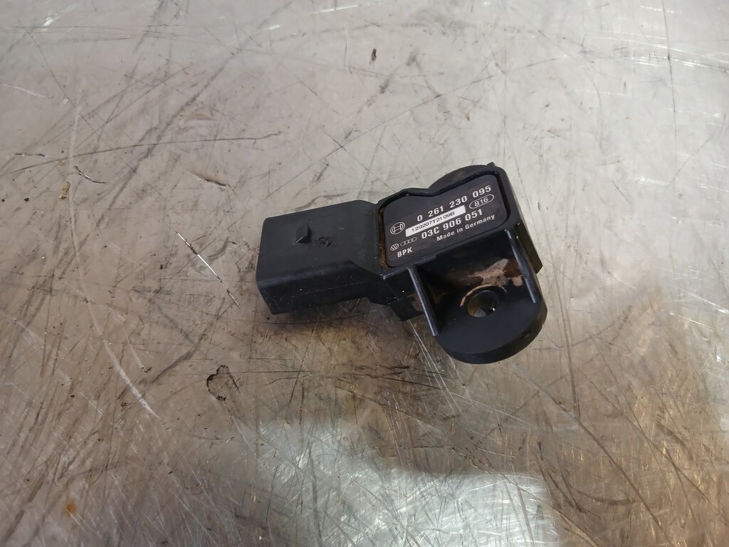 Датчик абсолютного давления Skoda Fabia 2007-2015