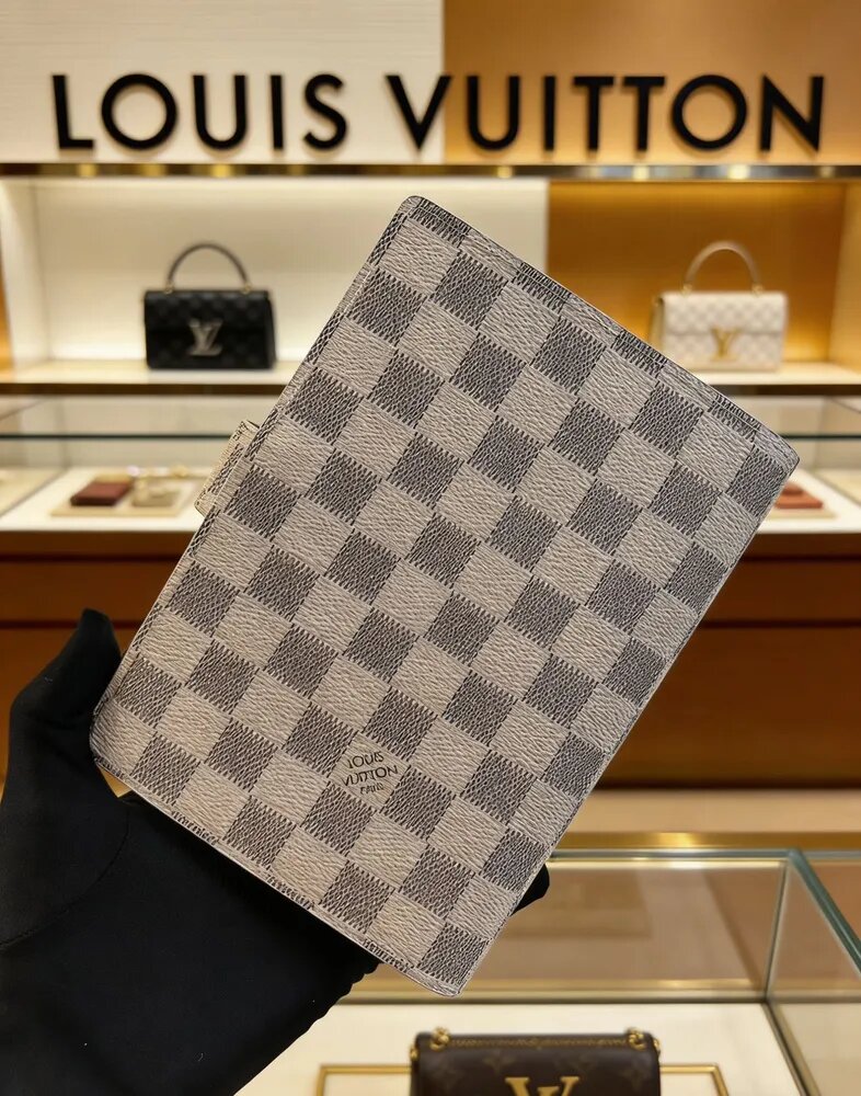 Louis Vuitton Блокнот — фото 1