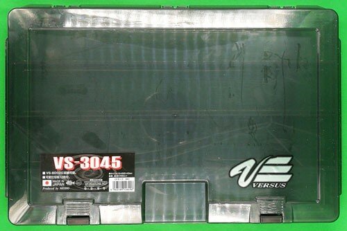 Коробка для приманок Versus VS-3045-BL 410х264х43, черн.