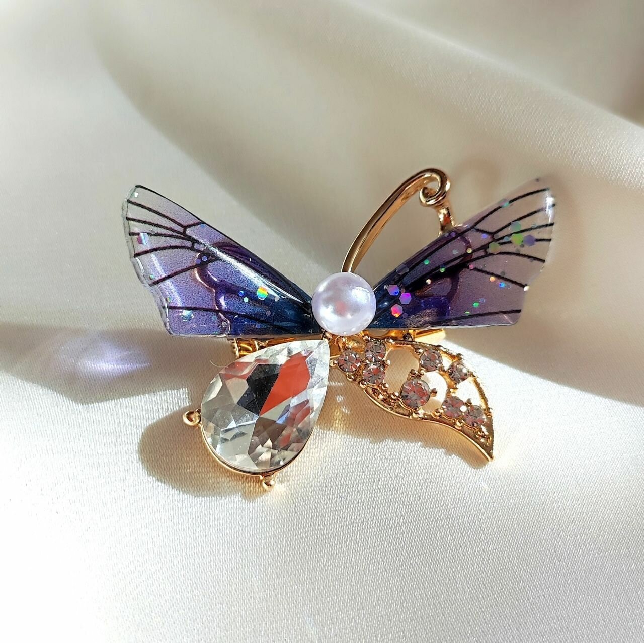 Брошь, искусственный камень, фианит, жемчуг имитация, стразы