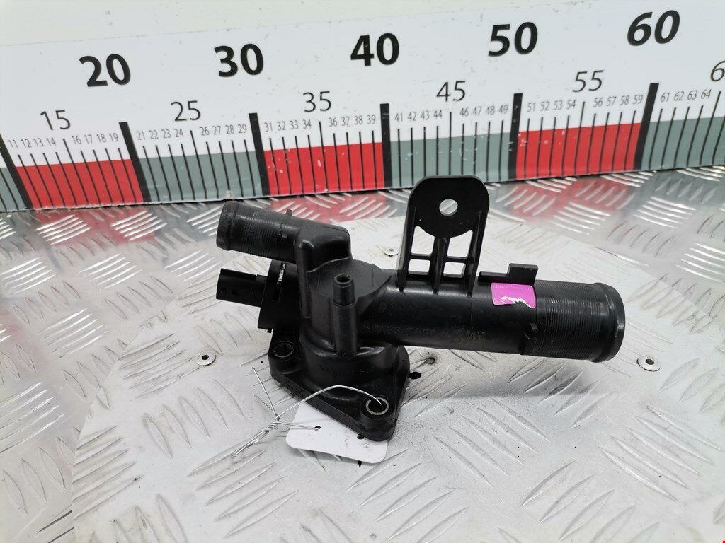 Корпус термостата Renault Kangoo 2 (W/FW) 110605536R арт. 1775108