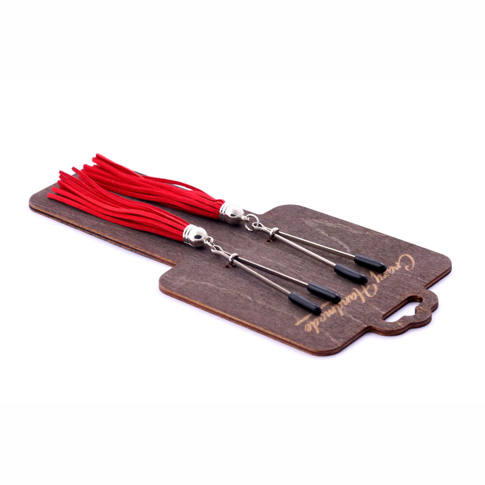 Зажимы-«вилки» на соски Crazy Handmade с красными кисточками из замши