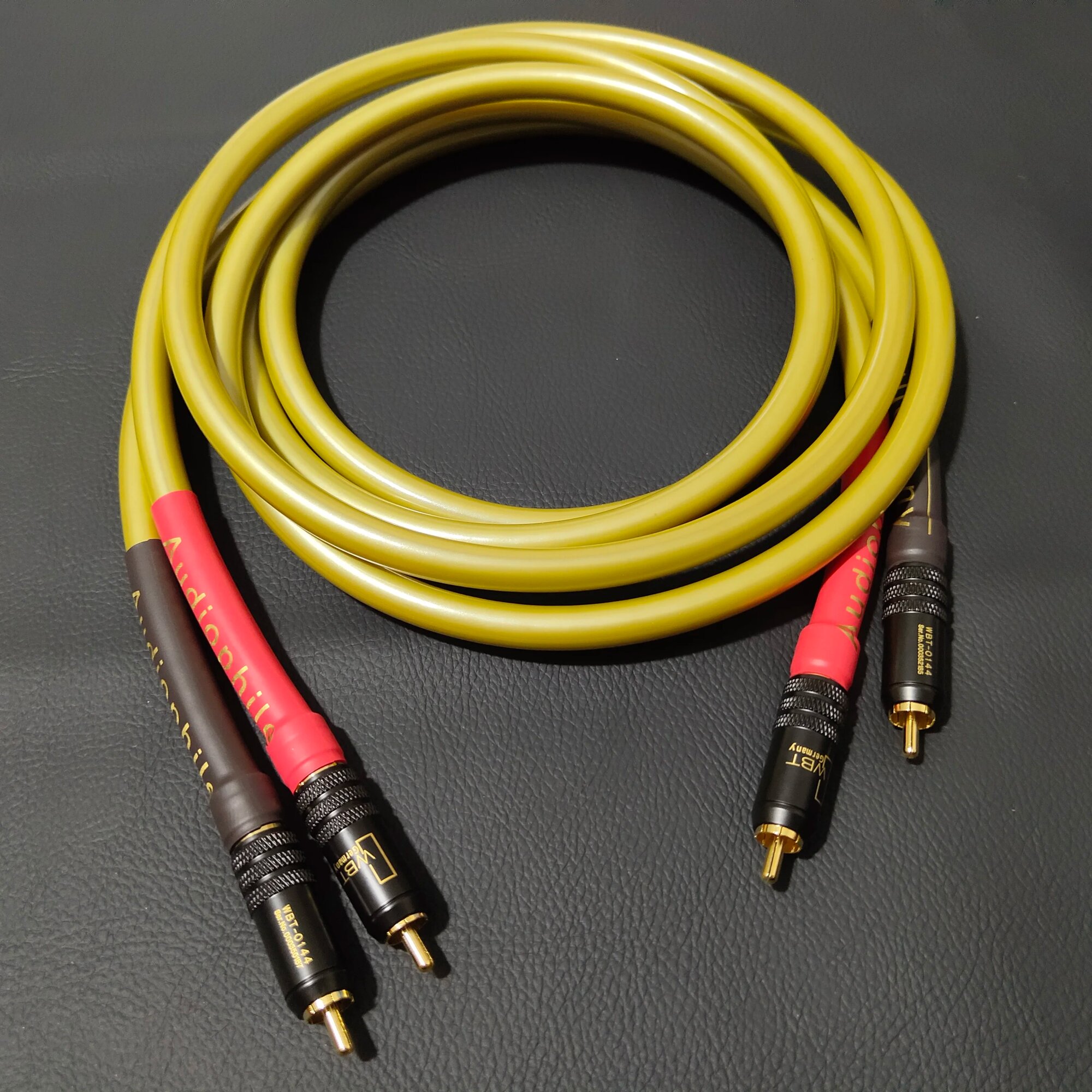 Аудиокабель VDH Van Den Hul M. C. D102 MKIII Hybrid RCA 1 м