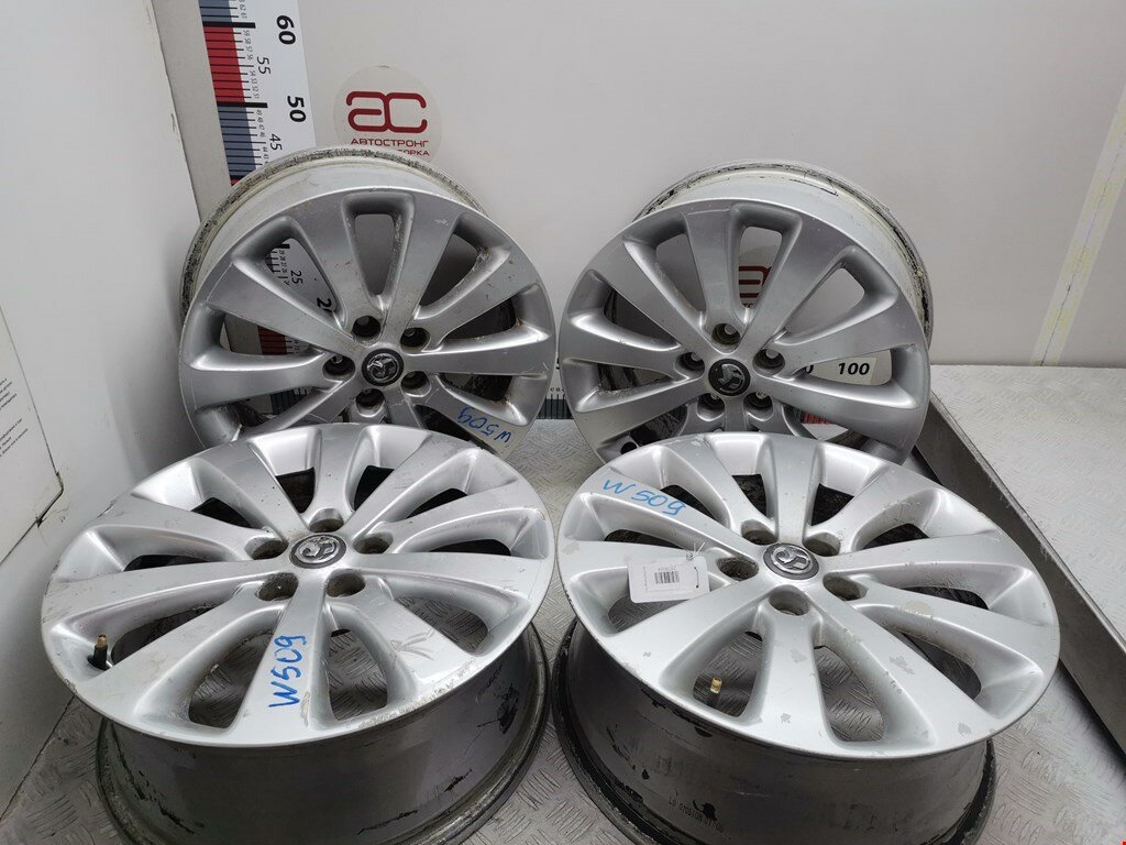 Диск литой Opel Astra J R17 5X105 7J ET42 DIA56.6 арт. 2028904