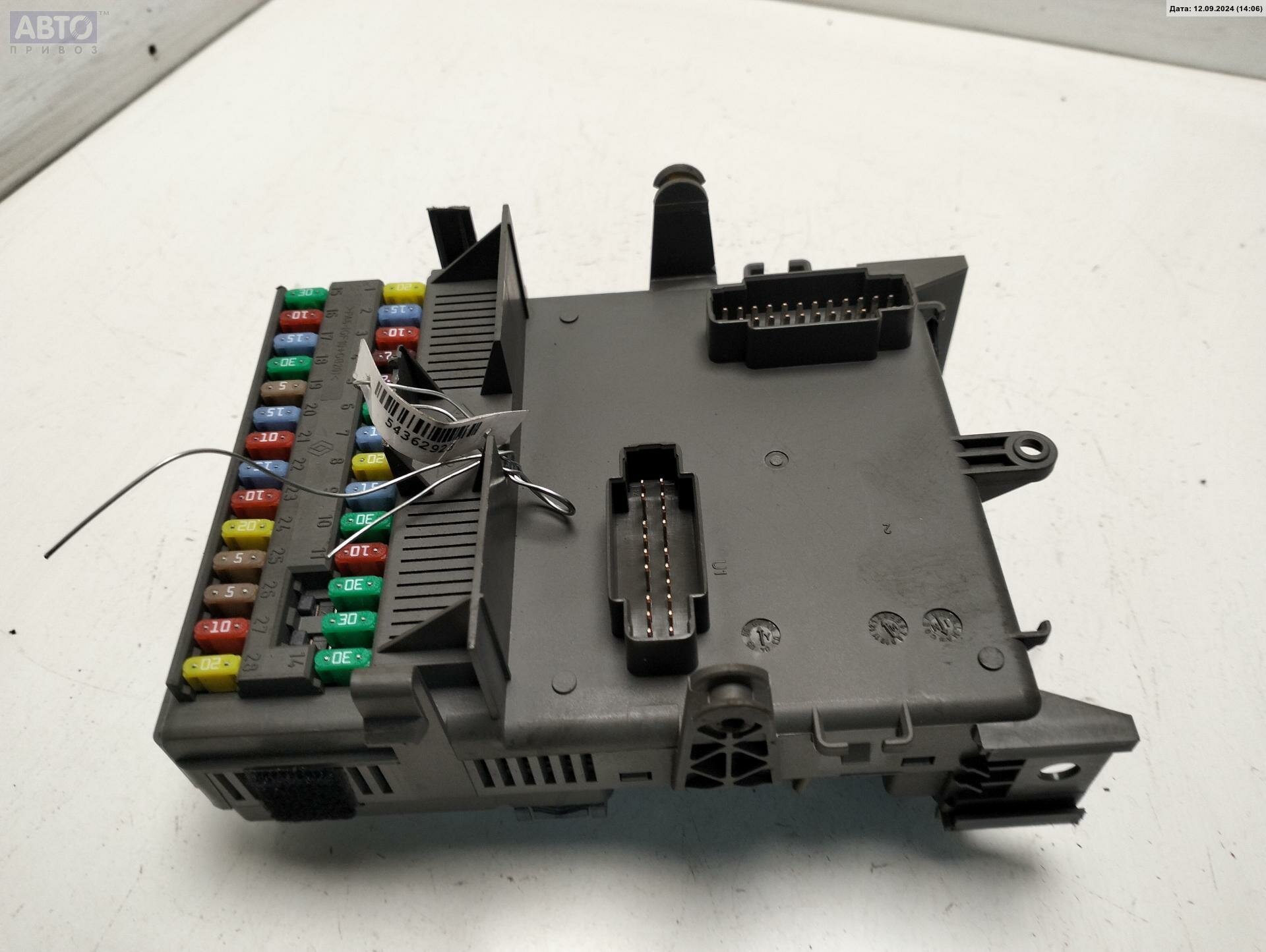 Блок предохранителей Renault Laguna 2 (2001-2007)