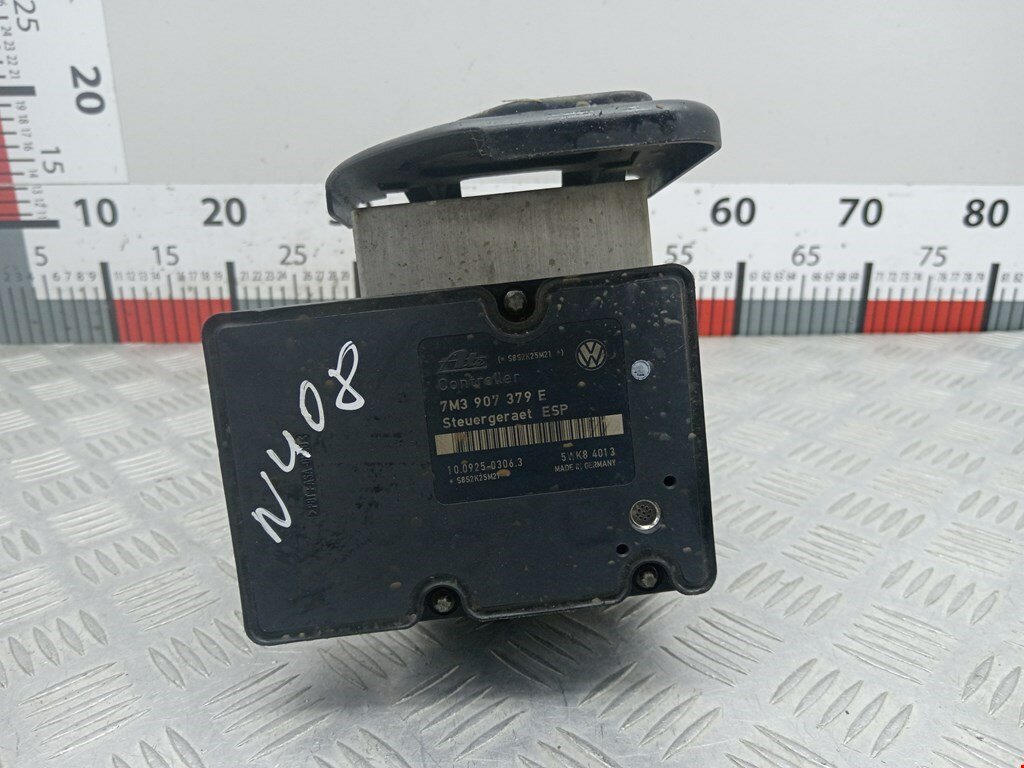 Блок ABS Volkswagen Sharan 1 7M3614111S арт. 2118580