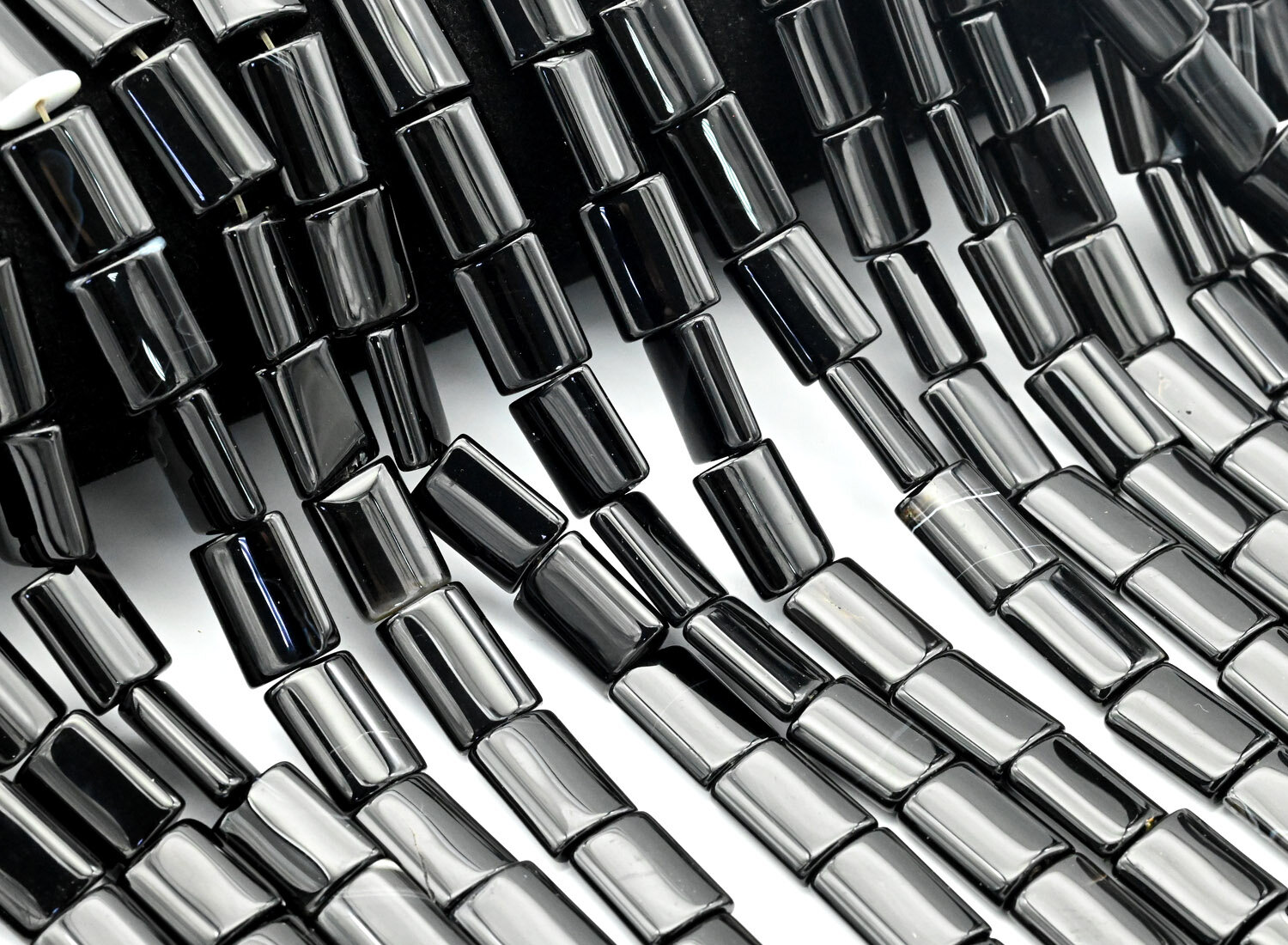 Бусины из агата черного прямоугольник 10*14мм, 39,5см, 27 бусин .