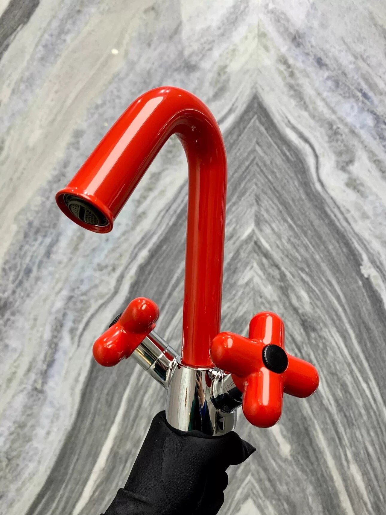 Смеситель для раковины, для ванной, для кухни, цвет красный, смеситель с одним выходом, горизонтальный монтаж