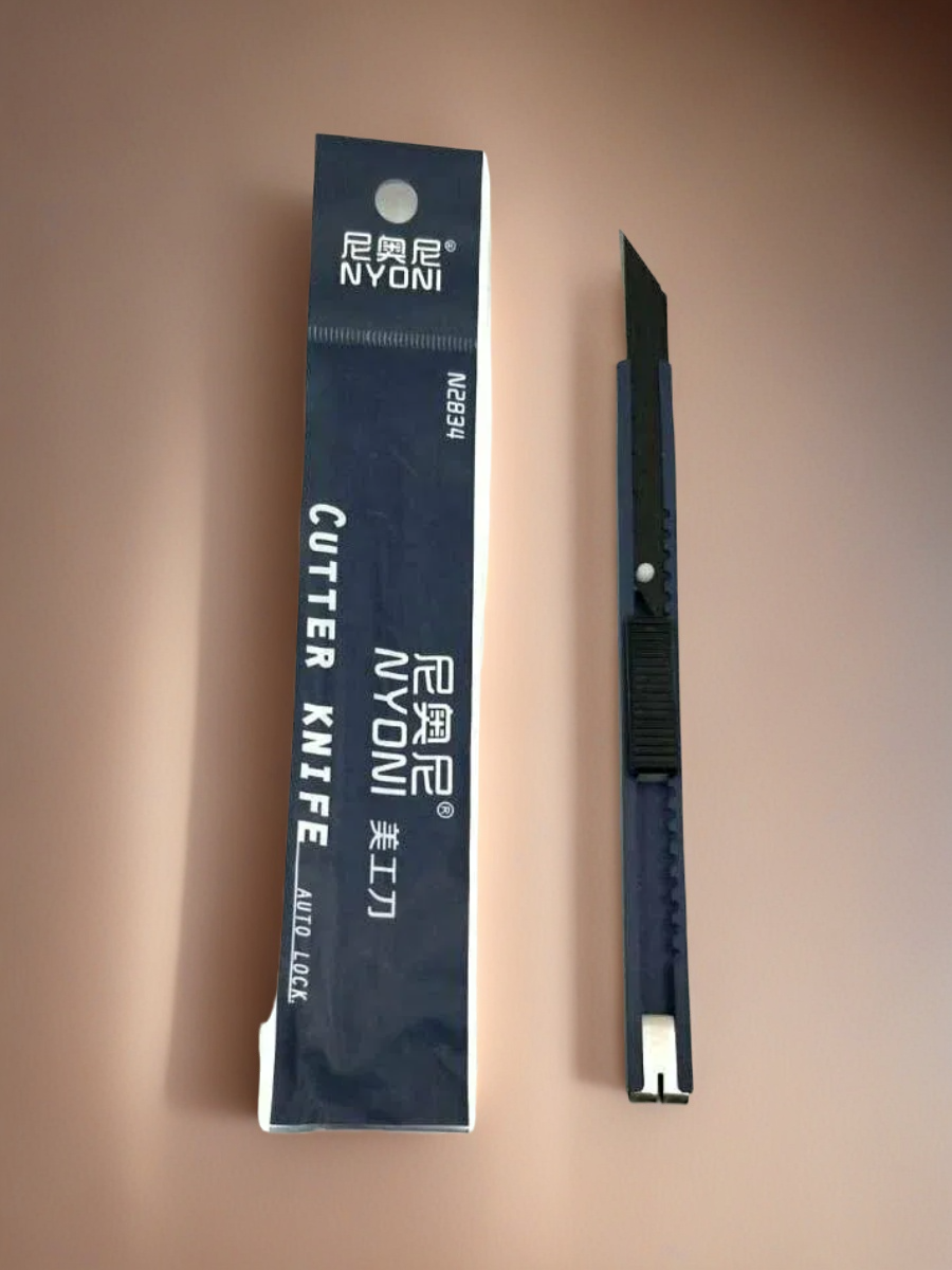 Нож для заточки карандашей профессиональный NYONI 2 шт + набор лезвий