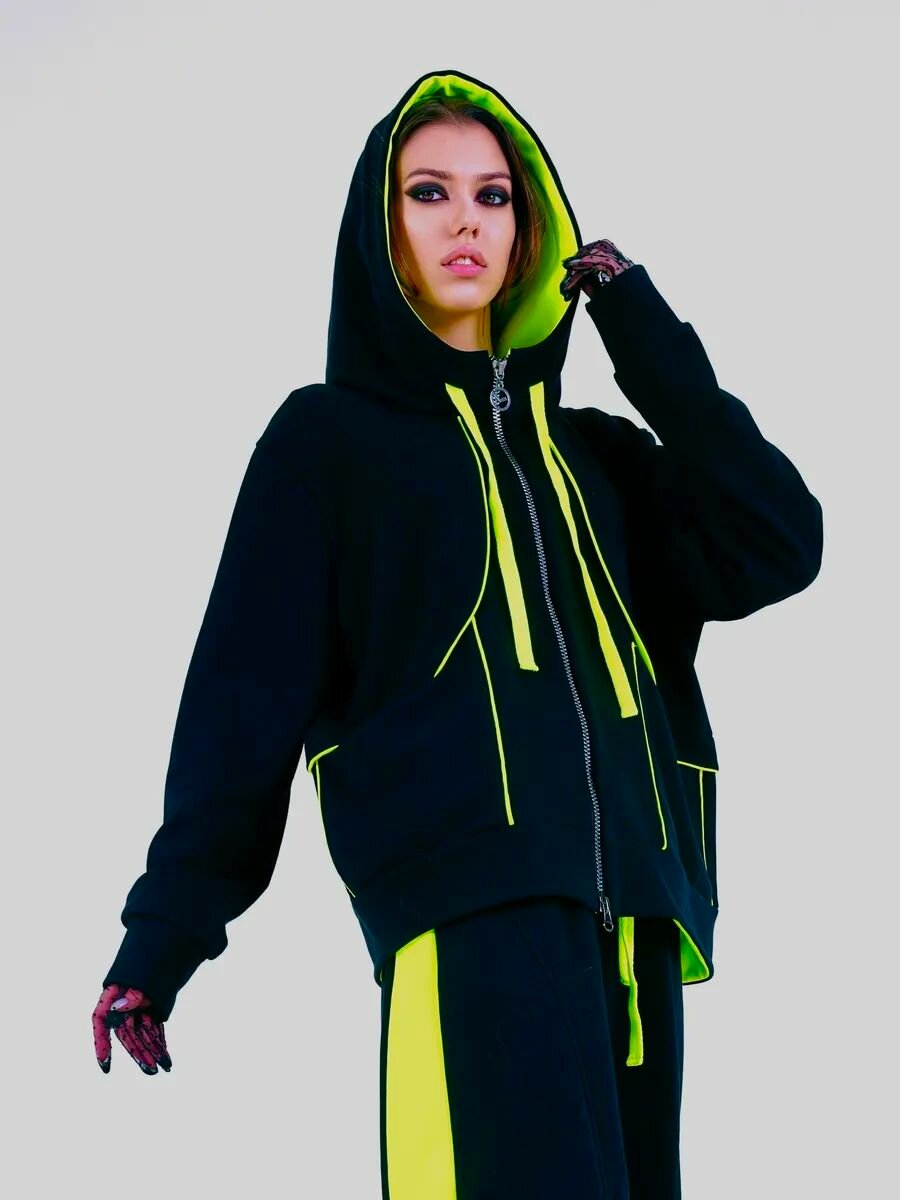 Толстовка спортивная Valiosa