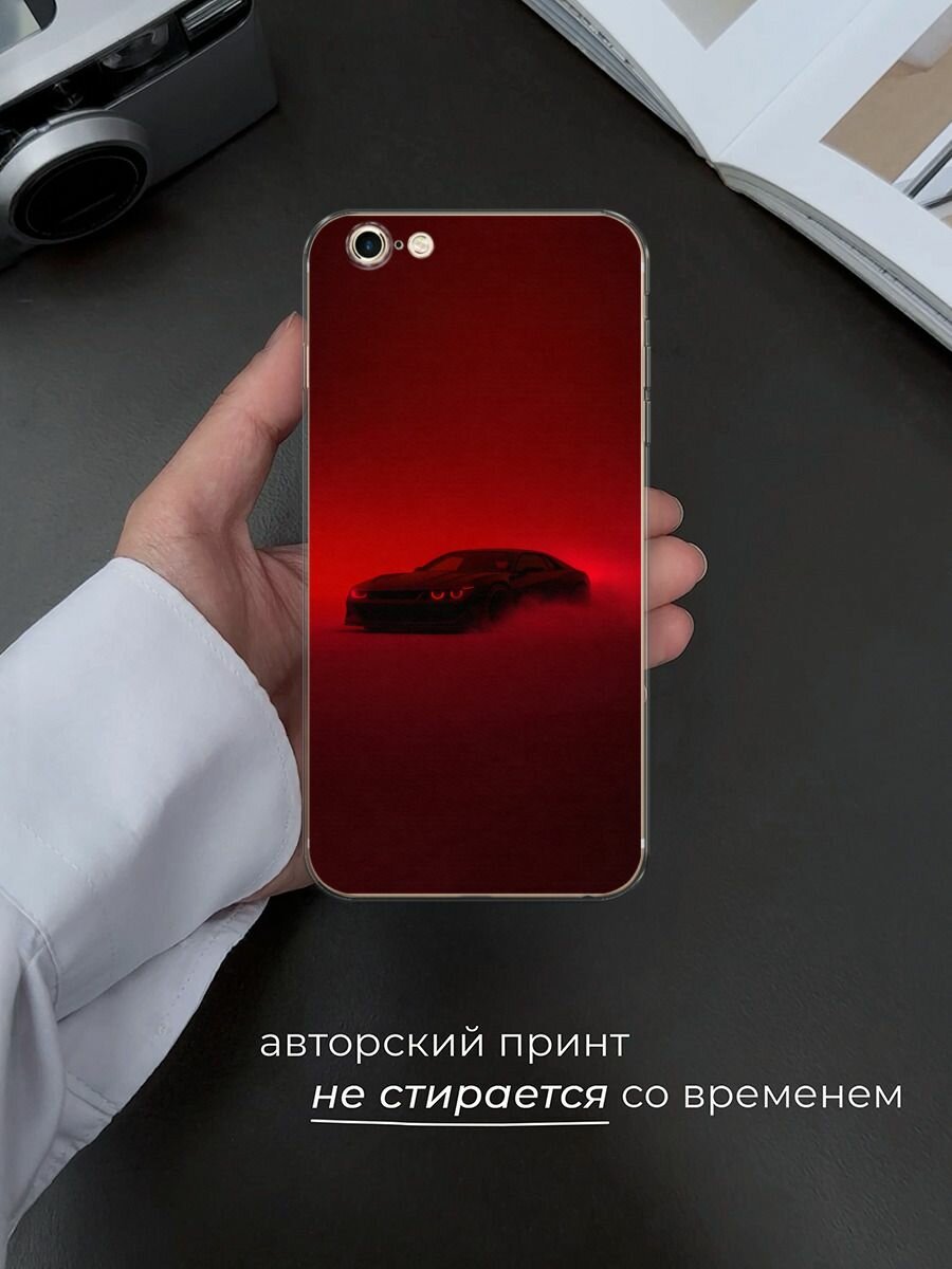 Чехол на Apple iPhone 6 Plus/6S Plus / Айфон 6 Плюс/Айфон 6С Плюс с принтом Машина на красном фоне — фото 1