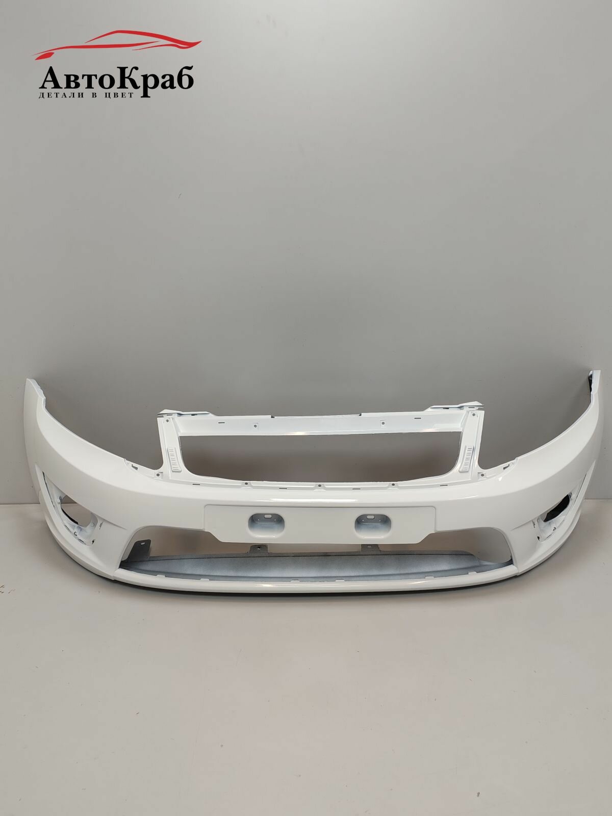 Бампер передний в цвет для Лада Гранта рестайлинг 2013 - 2018 г. 240 - белое облако, белый