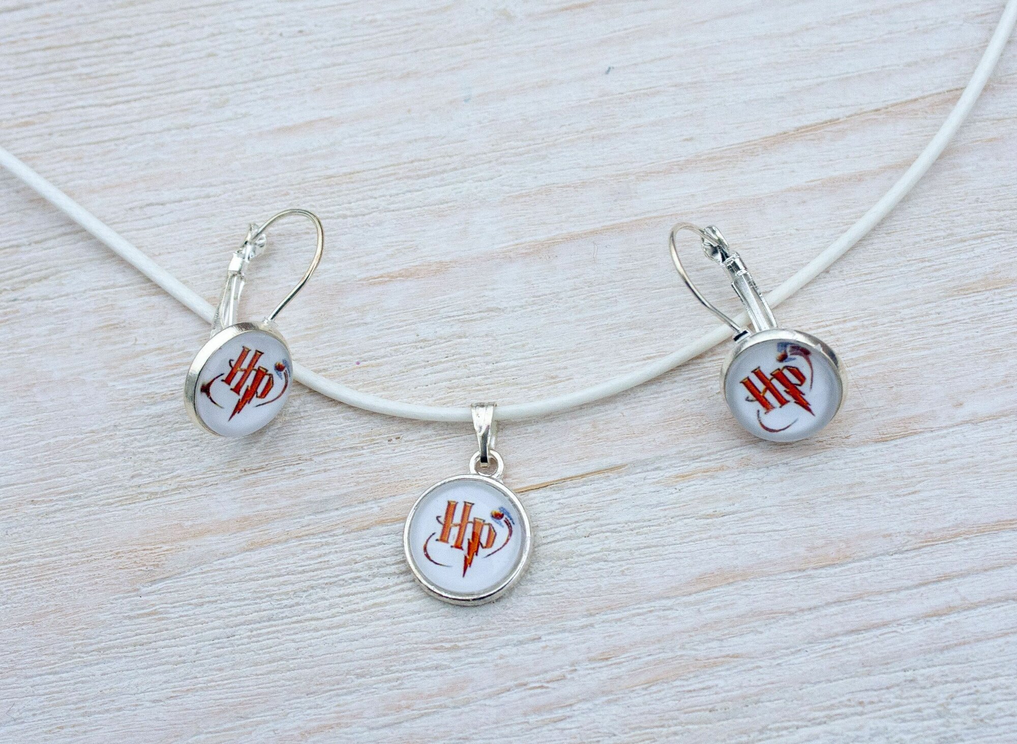 Комплект бижутерии