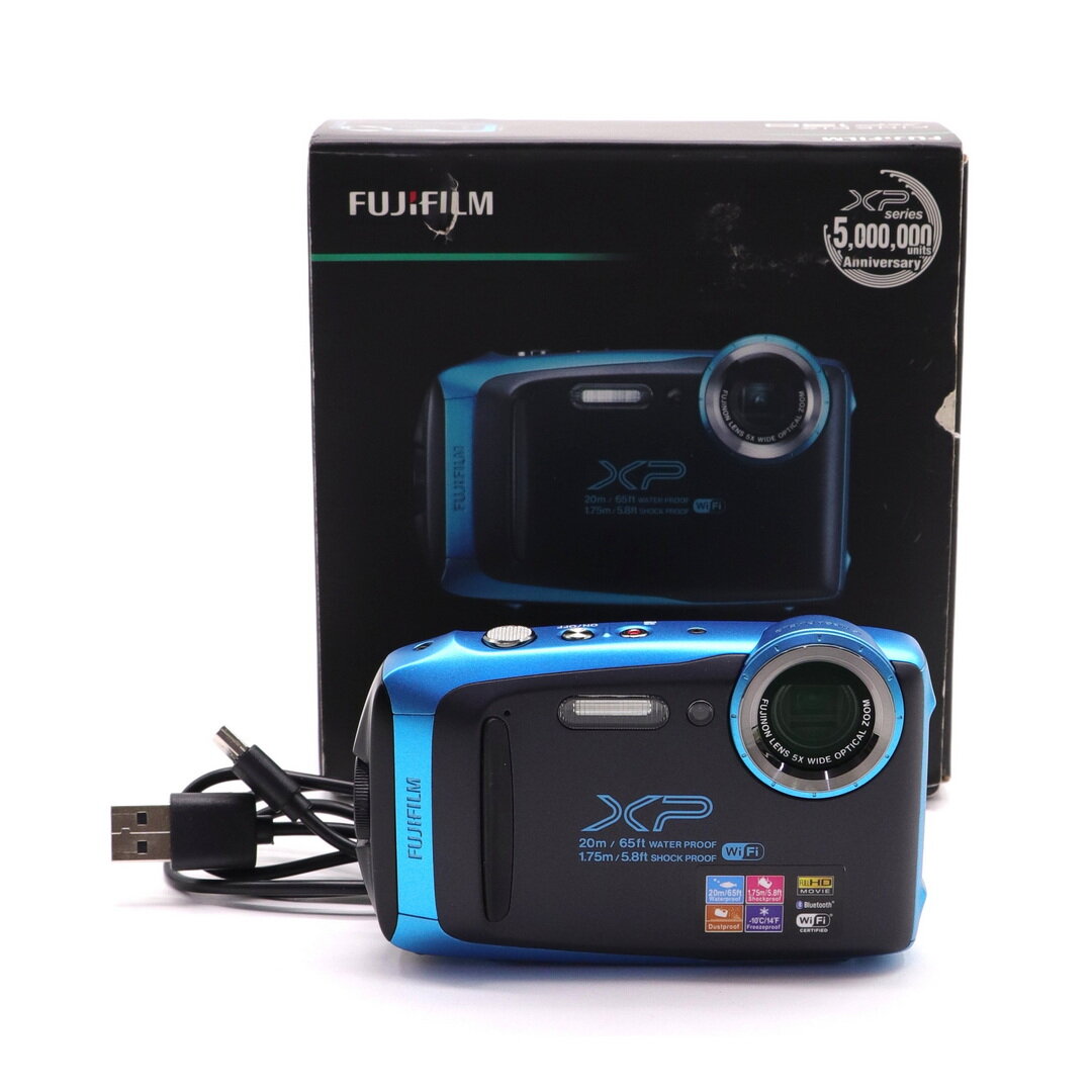 Компактный Fujifilm FinePix XP130 в упаковке