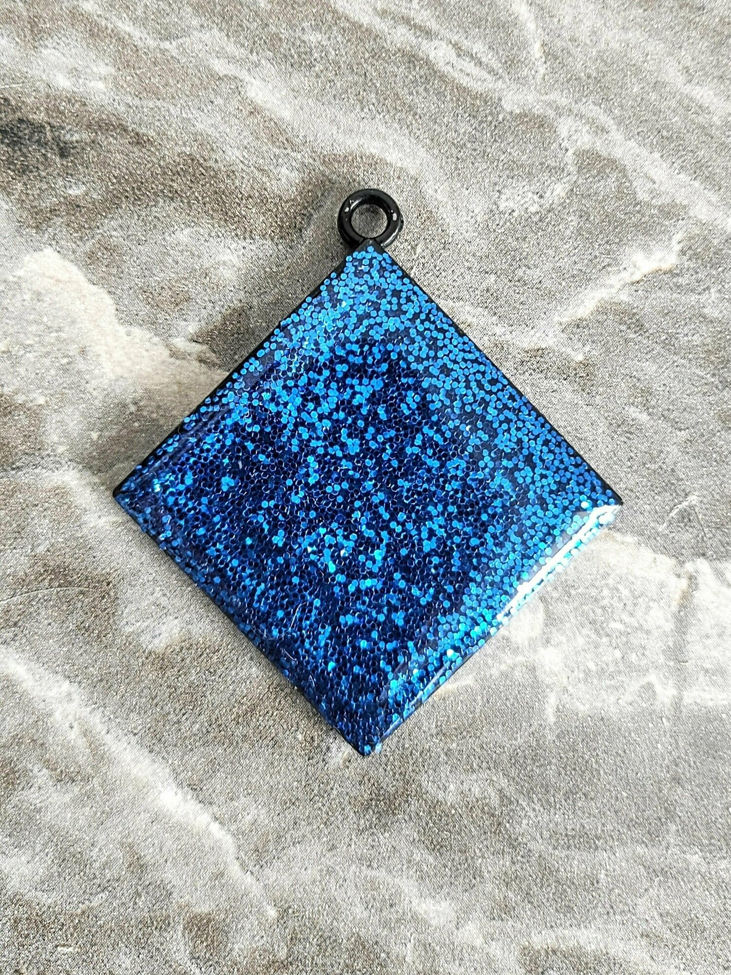 Подвеска, эпоксидная смола