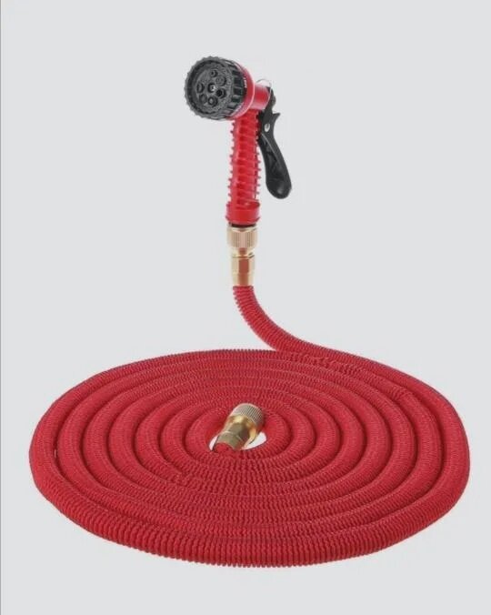 Шланг поливочный, растягивающийся с насадкой распылителем Magic Garden Hose-150FT, длина 75 метров