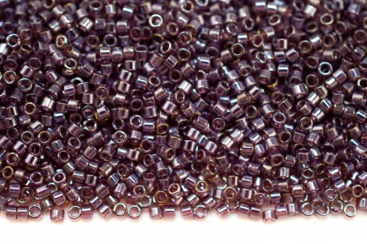 Бисер японский MIYUKI Delica цилиндр 11/0 DB-1224 мальва, прозрачный блестящий, 5 грамм