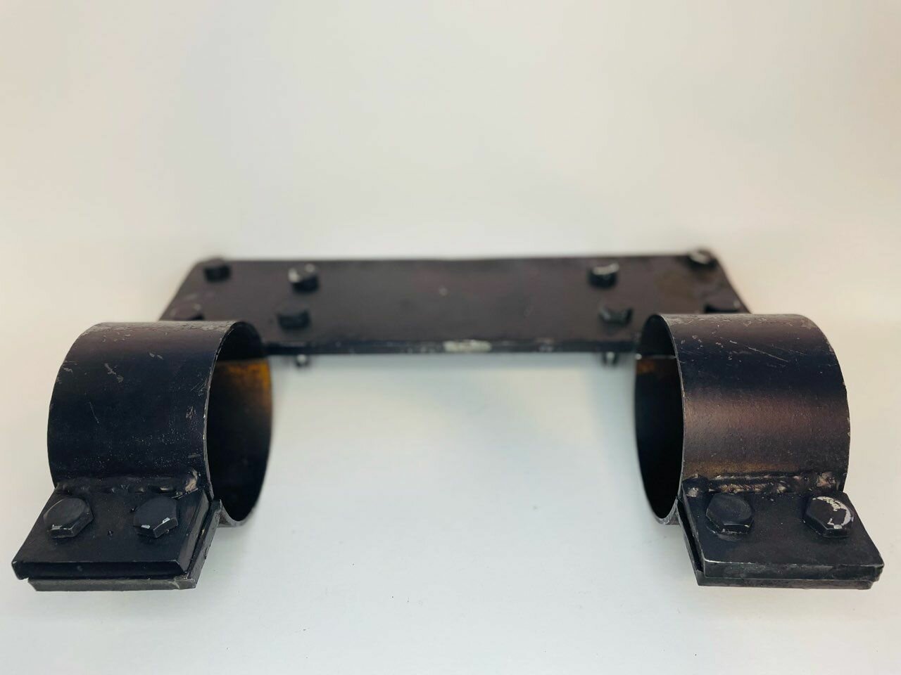 Кронштейн 2-х стороннего гидроцилиндра Т-40 передний не ведущий мост с хомутом, для переоборудования под гору