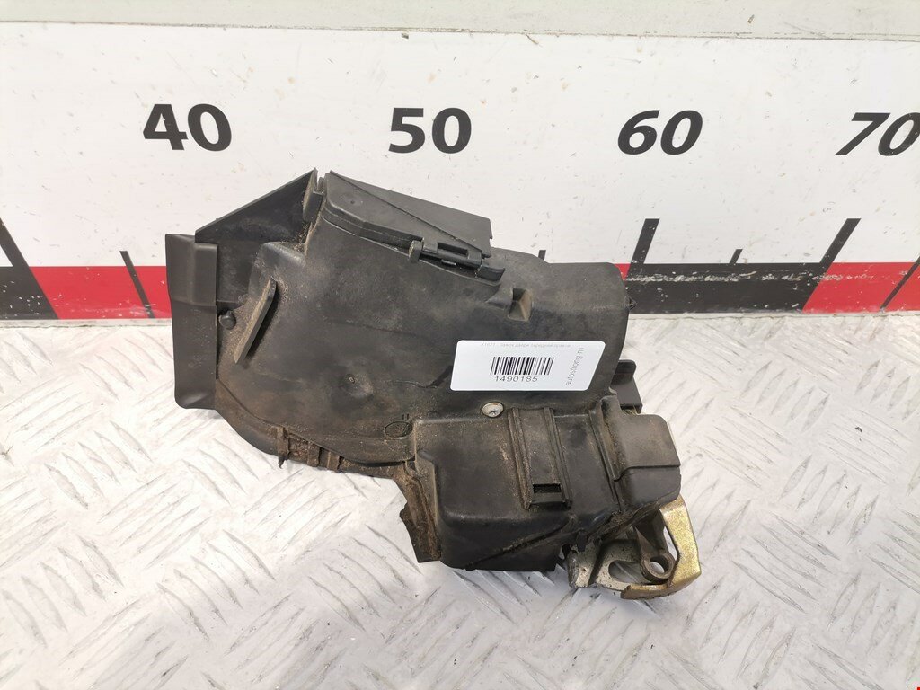 Замок двери передней правой BMW 5-Series (E39) 51218235104 арт. 1490185